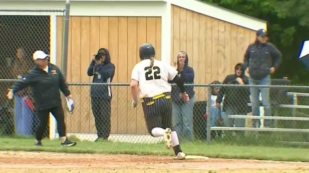 Bow softball wins big