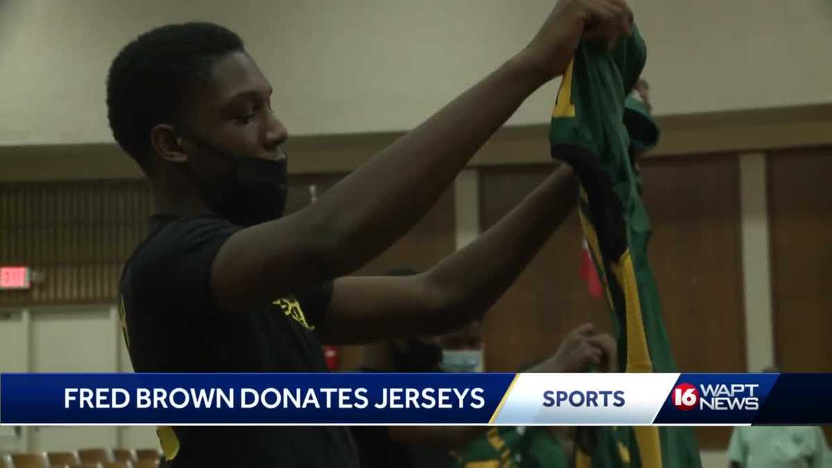 NFL receiver delivers Jim Hill new jerseys