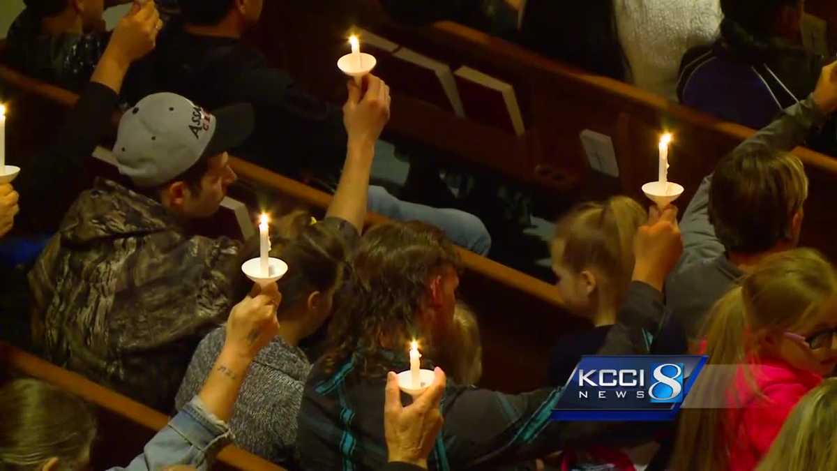 Community holds vigil to remember 16-year-old Sabrina Ray