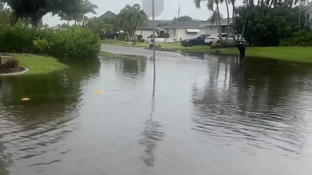 Cape Coral streets flood as storms moved through SW Florida Thursday ...