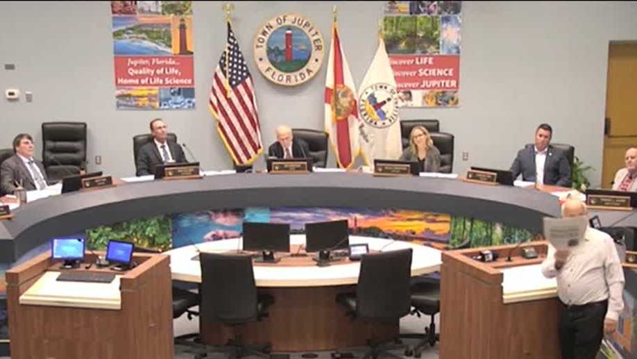 Jupiter attorney advises against putting fire department on ballot