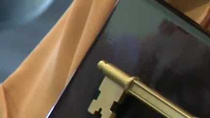 Elk Grove Mayor gifts surprise to woman who turned 100 years old