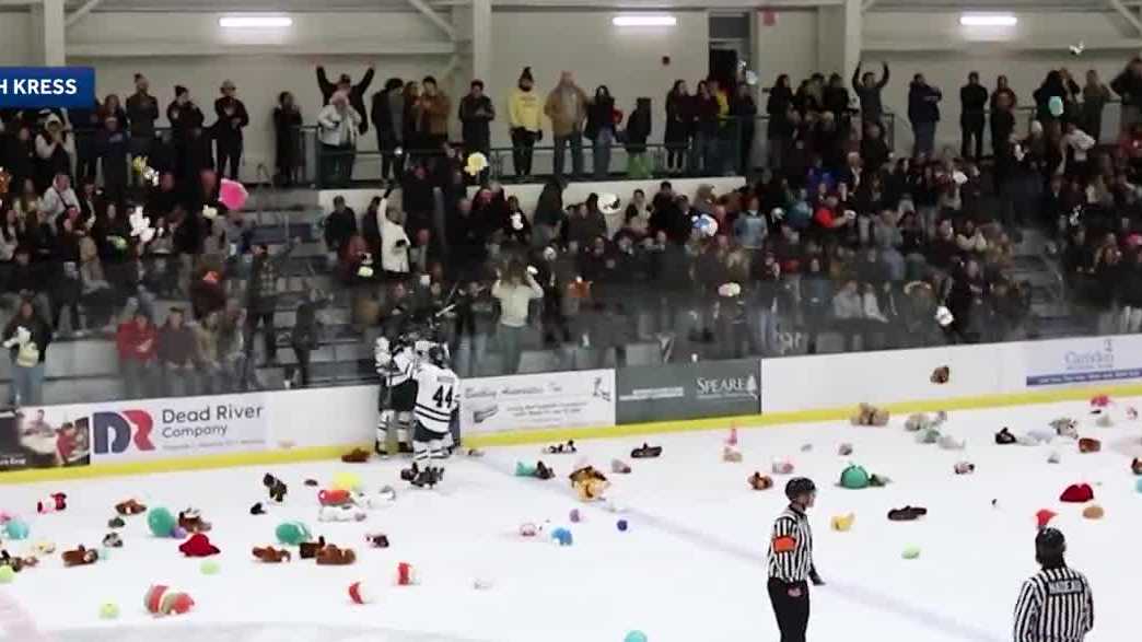 Plymouth State teddy bear toss collects toys for CHAD