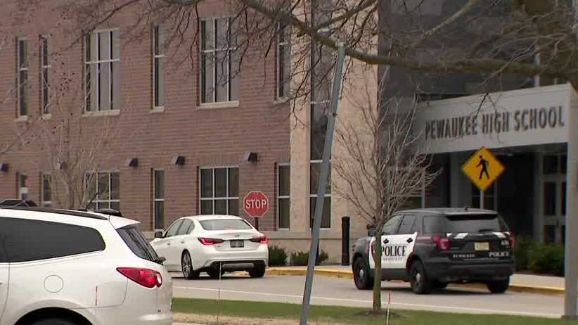 Pewaukee lifts secure hold on all school buildings