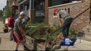Volunteers revitalize Walnut Way neighborhood