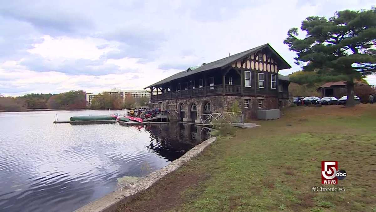 Newton's village of Auburndale was once the 'it-spot'