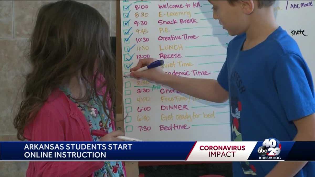 Arkansas Families Make Plans to Start 'Online Instruction' from home