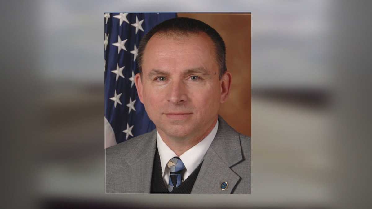 Former DCI agent will sue state over firing