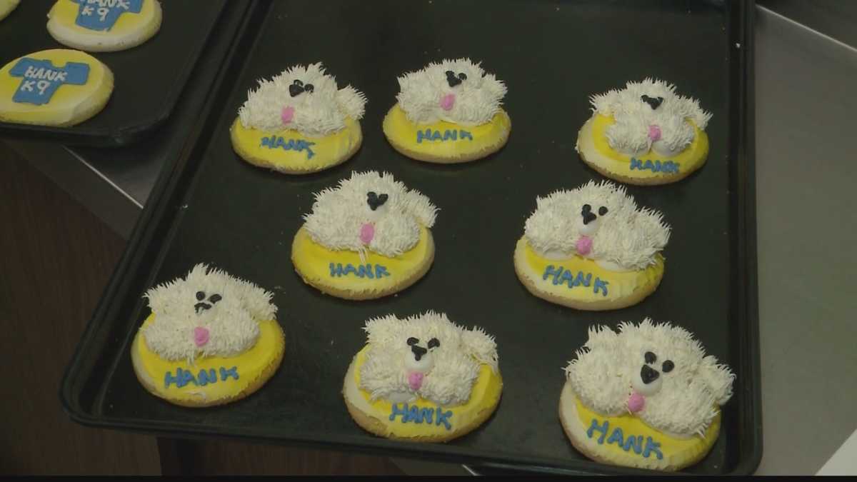 Bakery makes Hank cookies