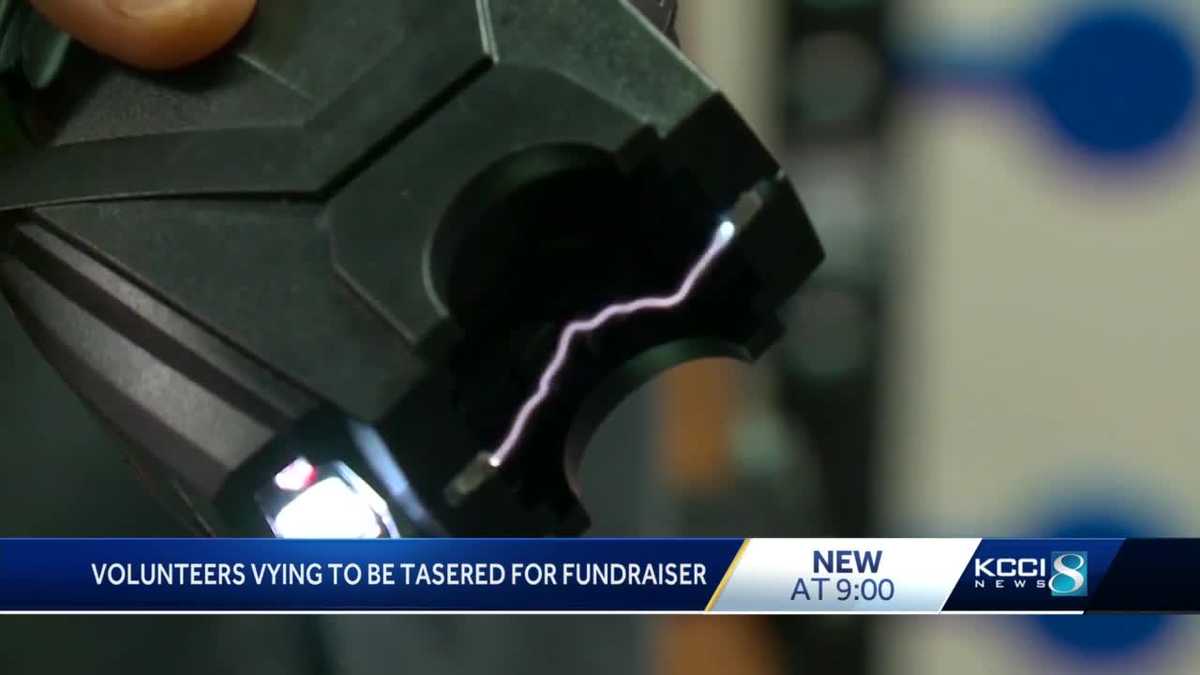 10 Iowans compete to be shocked with Taser at high school football game