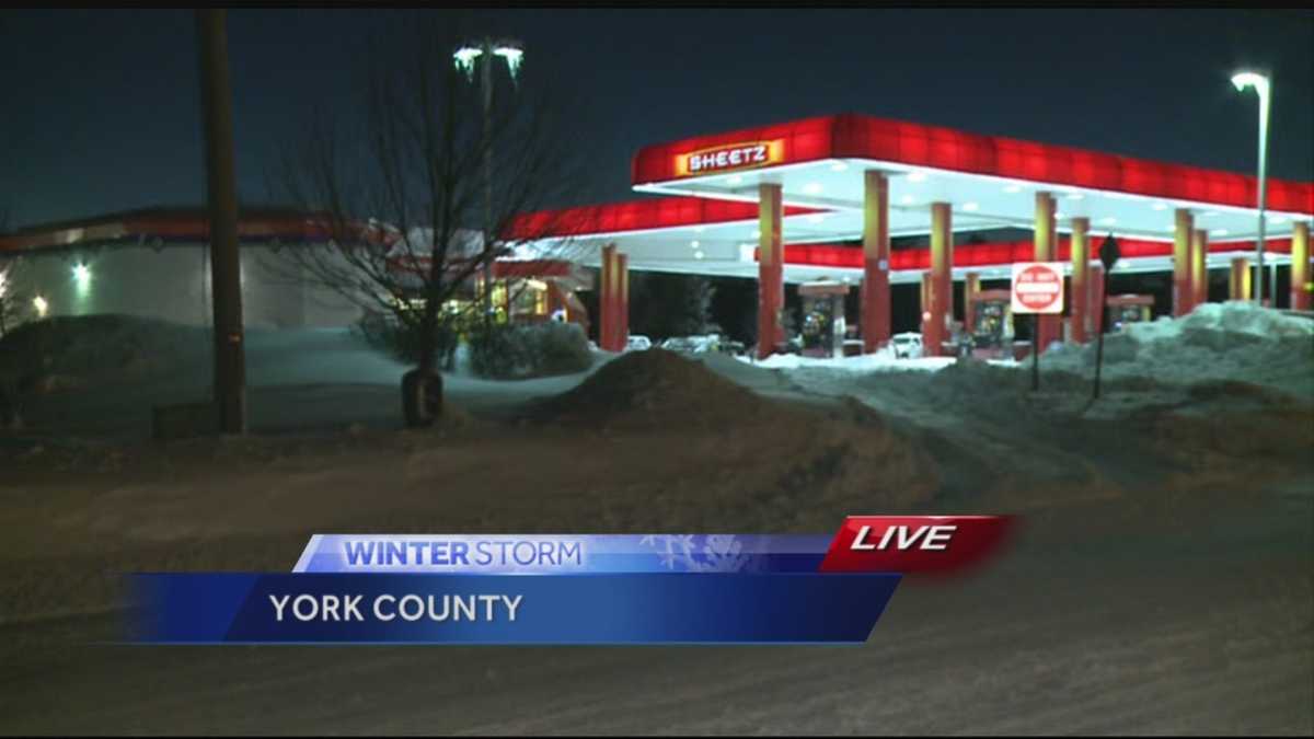 Sheetz workers stuck at store since Friday