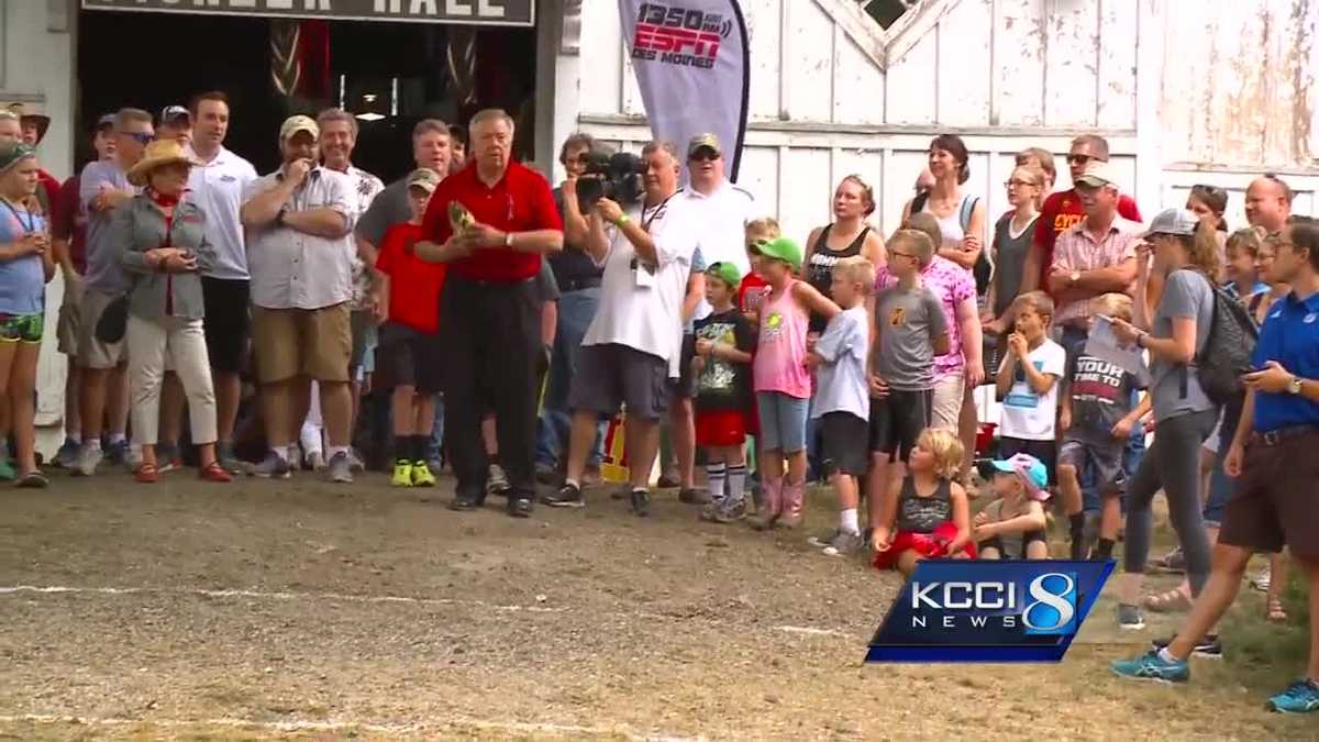 A tradition like no other: State Fair cow chip toss