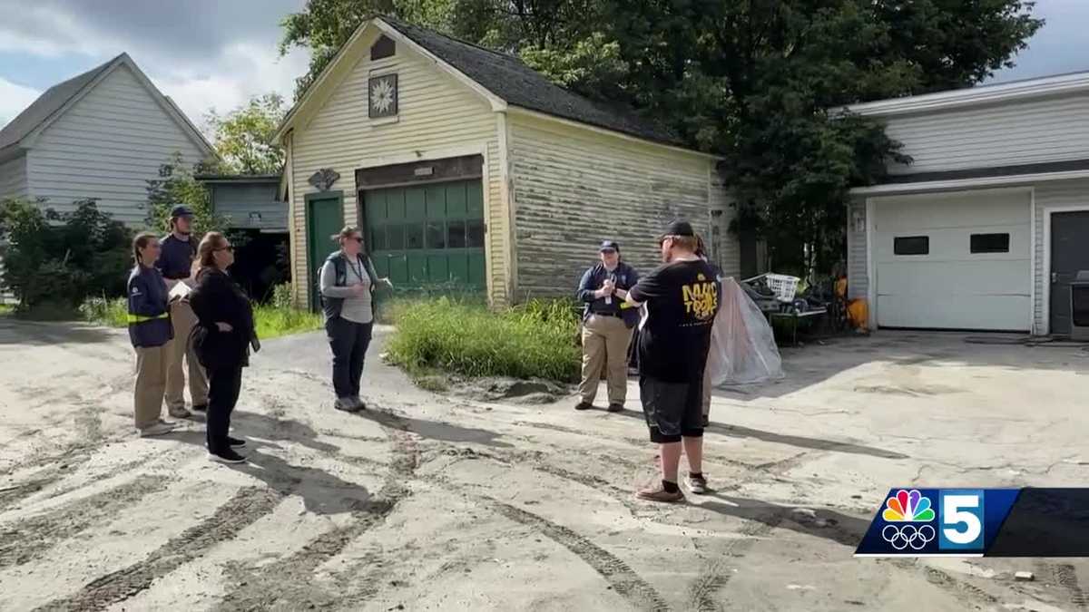 FEMA goes door to door in Barre with assistance available