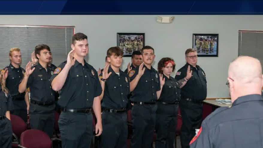 Bullitt welcomes its newest firefighters in graduation ceremony