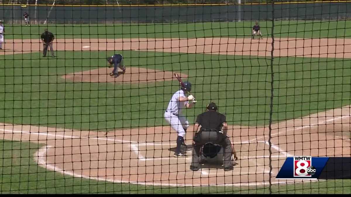 USM baseball team splits doubleheader