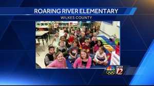 Brian Slocum visits Roaring River Elementary School
