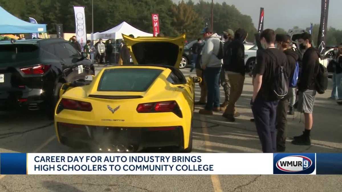 Career day for auto industry brings high schoolers to community college