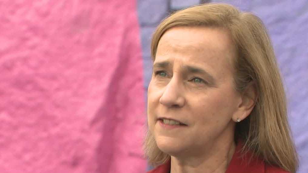 Joyce Craig keeps focus on abortion in campaign for governor