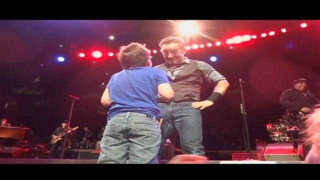 Brother, sister get on stage with Bruce Springsteen