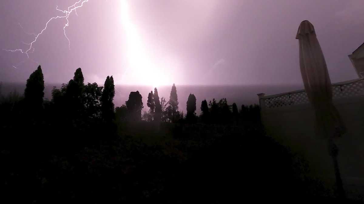 Norwood, Massachusetts lightning strike captured in slow-motion