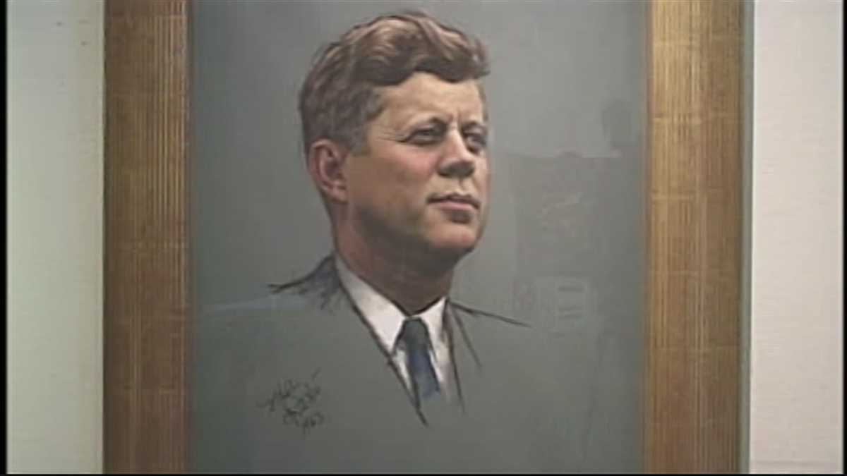 Carmel gallery proudly displays JFK portrait