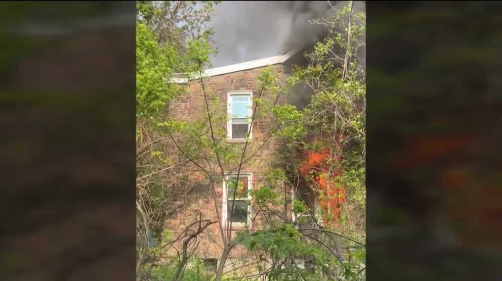 Investigators: Beechview duplex catches fire from in-home oxygen and ...