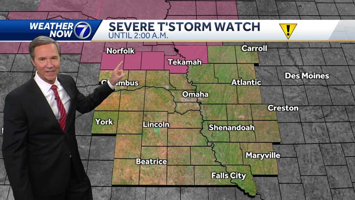 Storm chance north tonight, hot in Omaha Tuesday and Wednesday