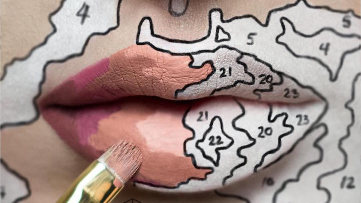 This heat map makeup is going viral on Instagram, Reddit