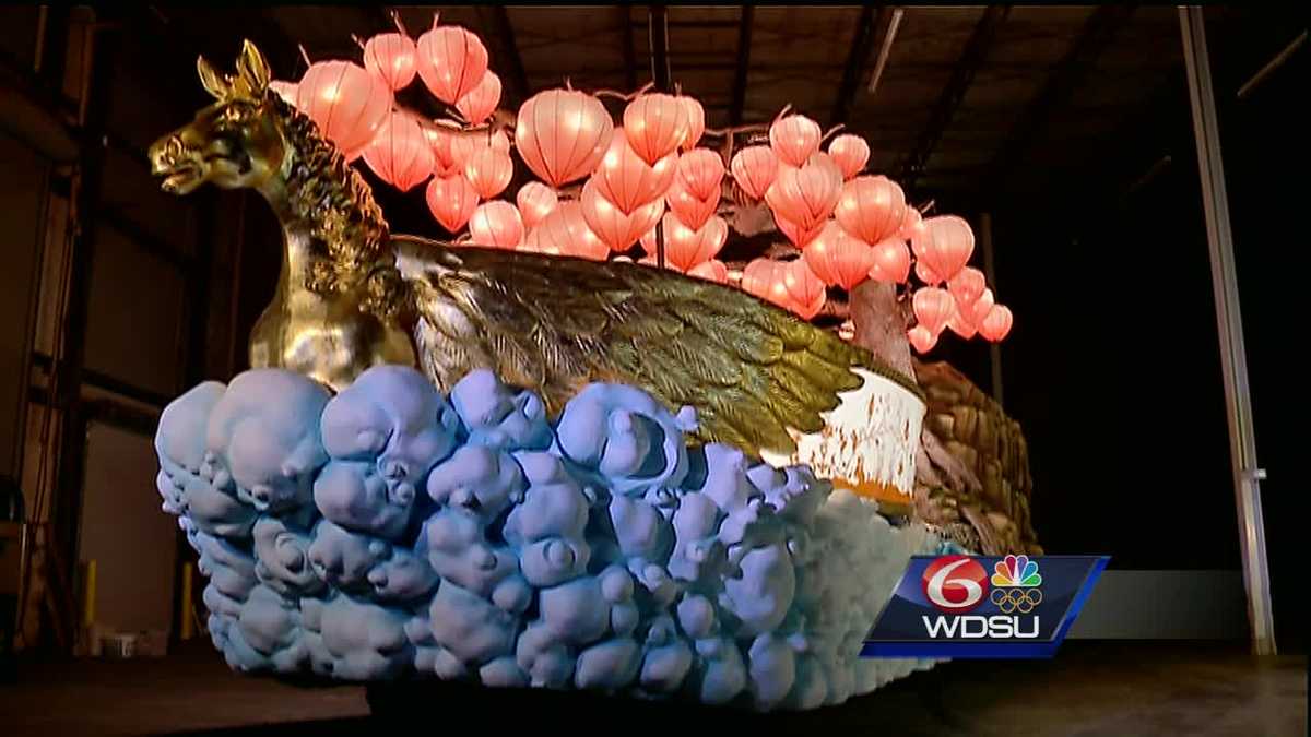 GODDESSY: Check out this incredible new float for Muses parade