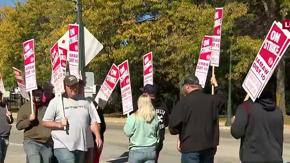 Union strikes Miller Brewery over labor agreement