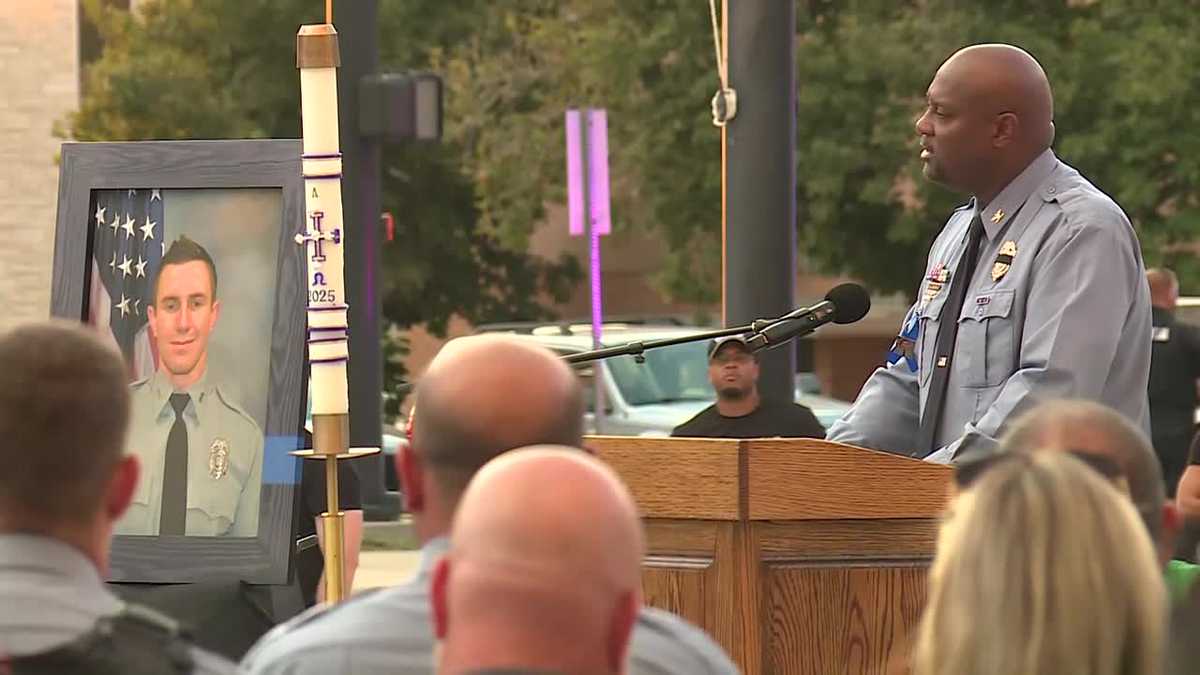 Hunter Simoncic: Officer remembered as hero at vigil