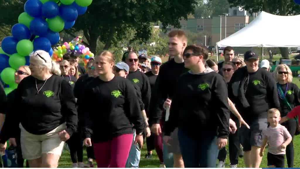 Mental health awareness walk draws in thousands of participants