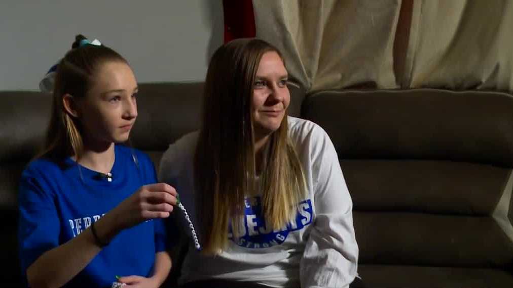 Sixth-grader making keychains to raise money for victims of Perry ...