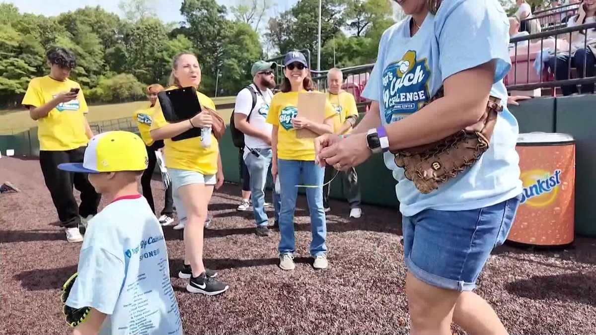 New Guinness world record set for the largest game of catch