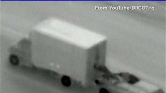 Romanian dumb crooks heist