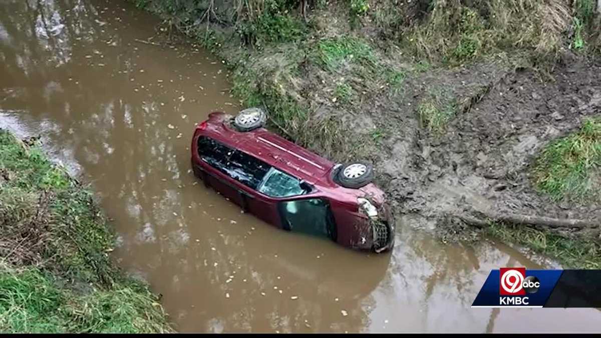 Man recovering after being trapped 17 hours in crashed van