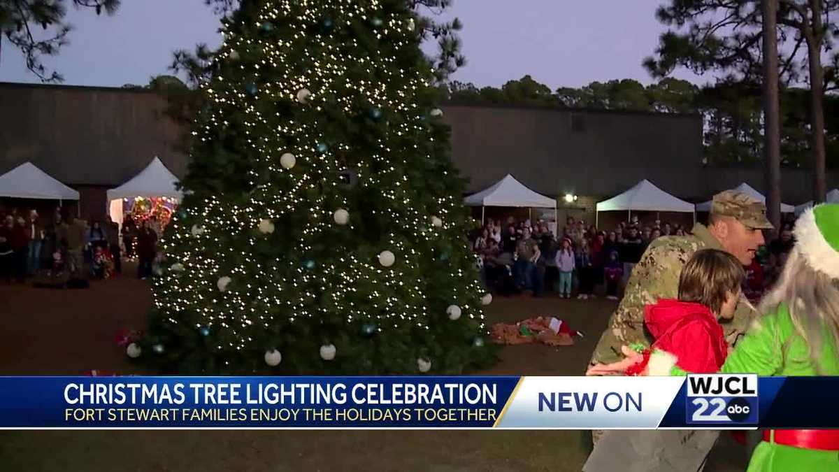 Fort Stewart kicks off the holidays with Christmas tree lighting ...