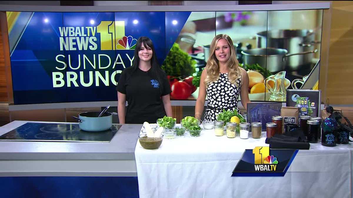 Sunday Brunch: Blue Moon Cafe's salsa verde