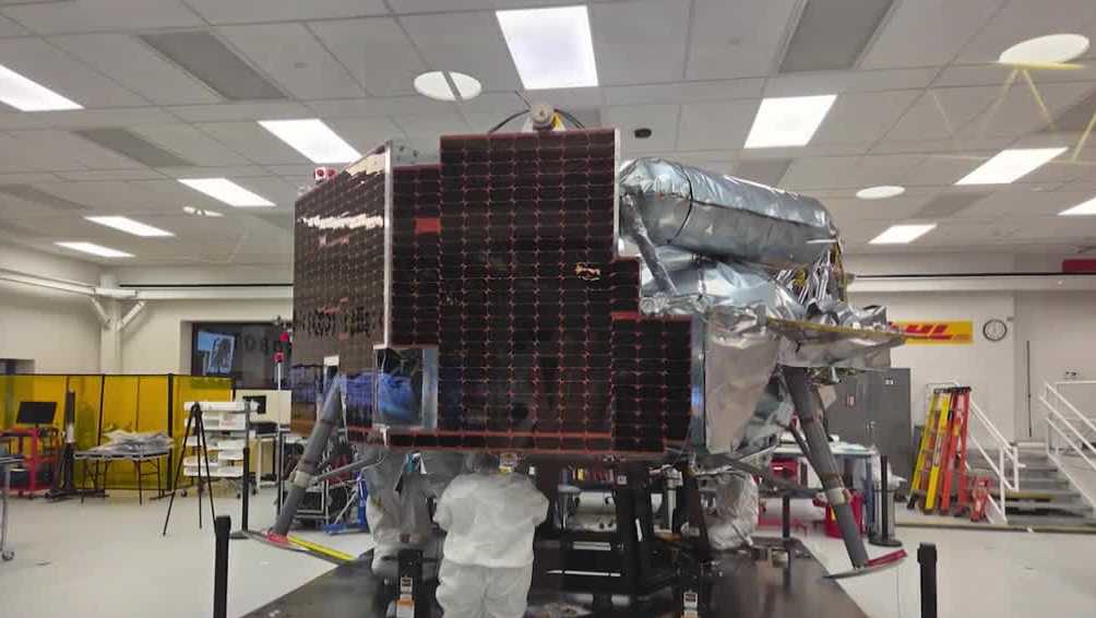 Astrobotic unveils Griffin-1 lunar lander for moon mission