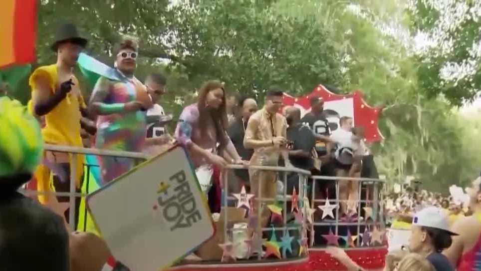 Local LGBT groups push for conversion therapy ban