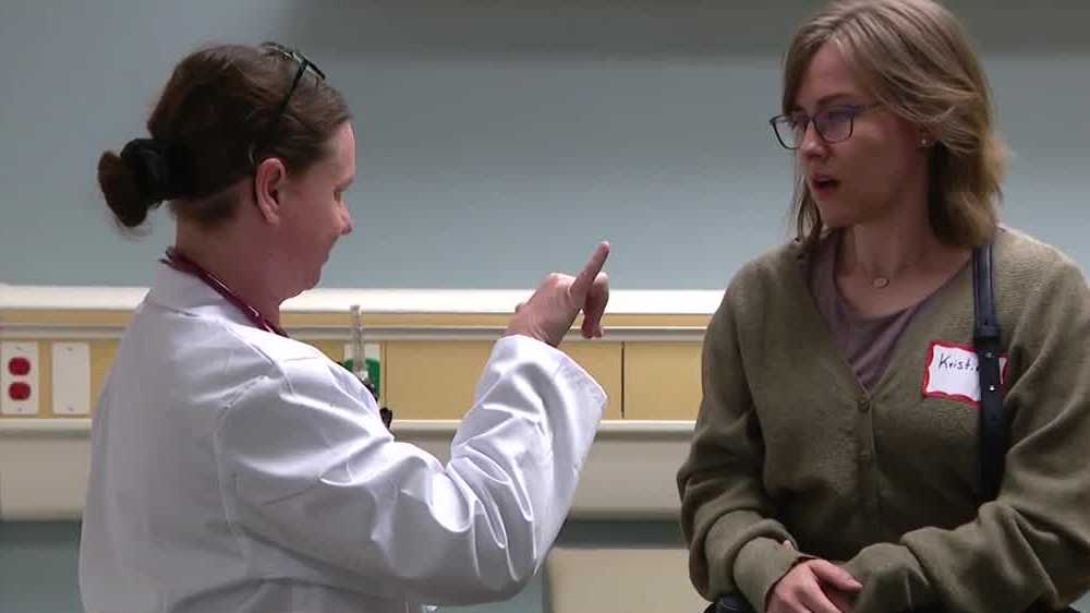 Omaha deaf community faces interpreter shortage in healthcare
