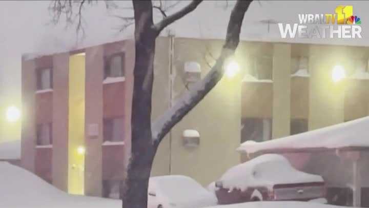 Fargo area under blizzard warning amid heavy snowfall