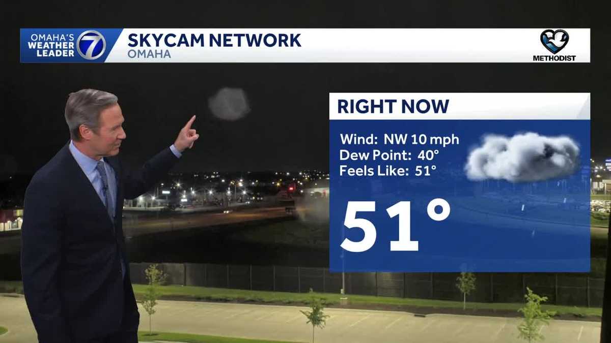 Showers ending around Omaha now, clearing later