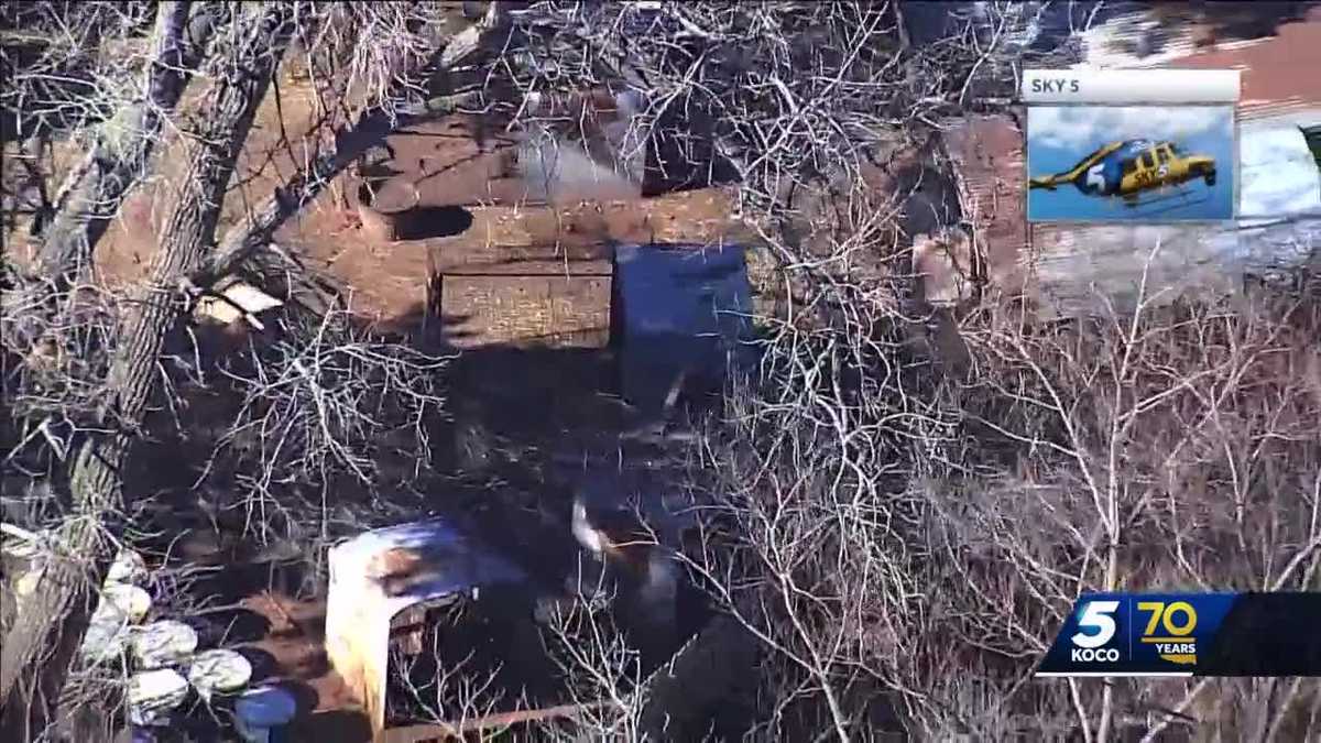 Police find cockfighting ring after rural Norman barn fire