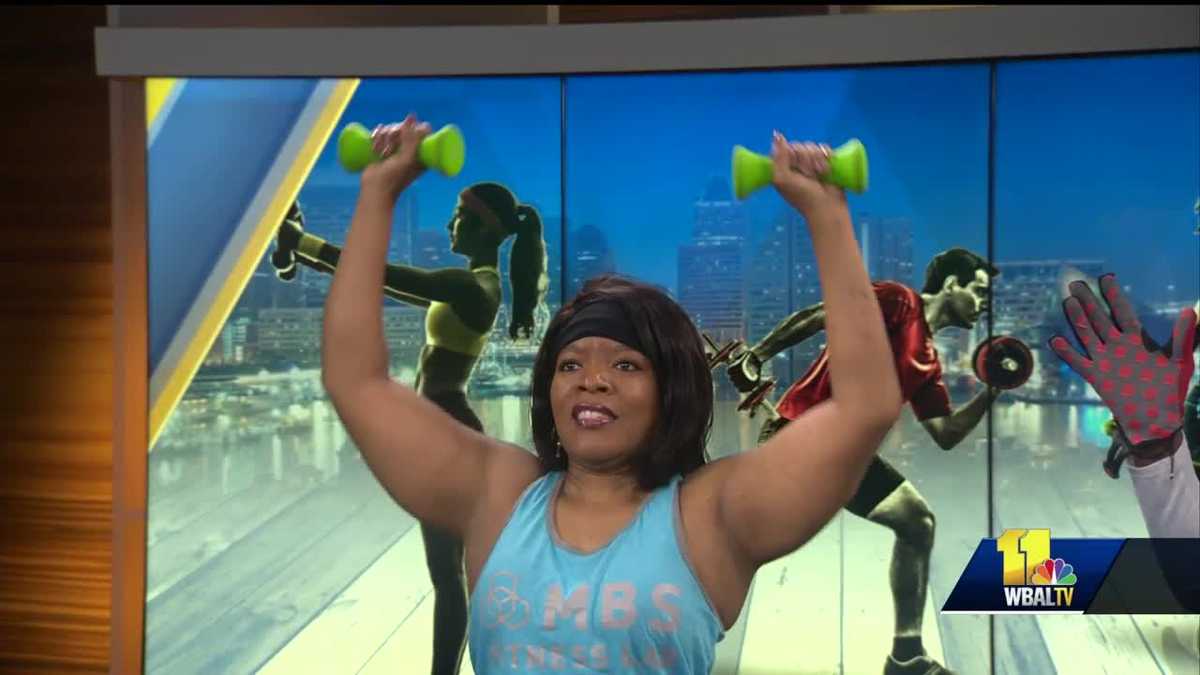 11 Fitness: Build shoulder muscles with minimal weight