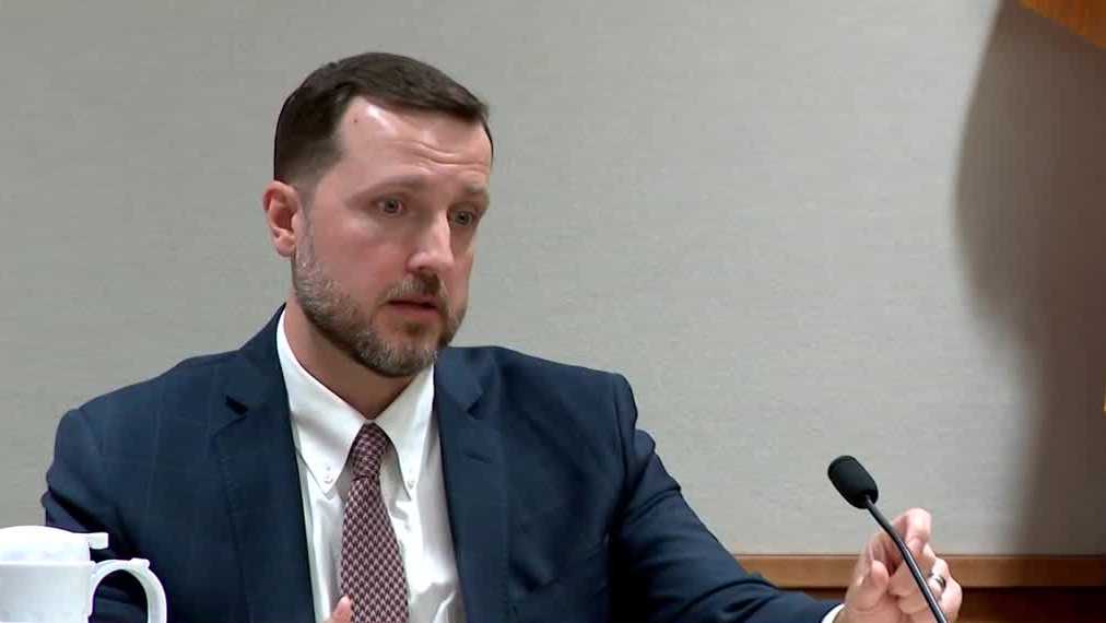 Former lead prosecutor in Reid homicides takes stand