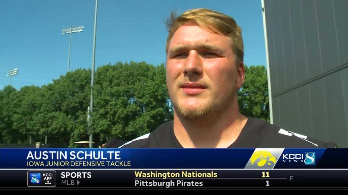 Pella's Austin Schulte cracks the Iowa rotation
