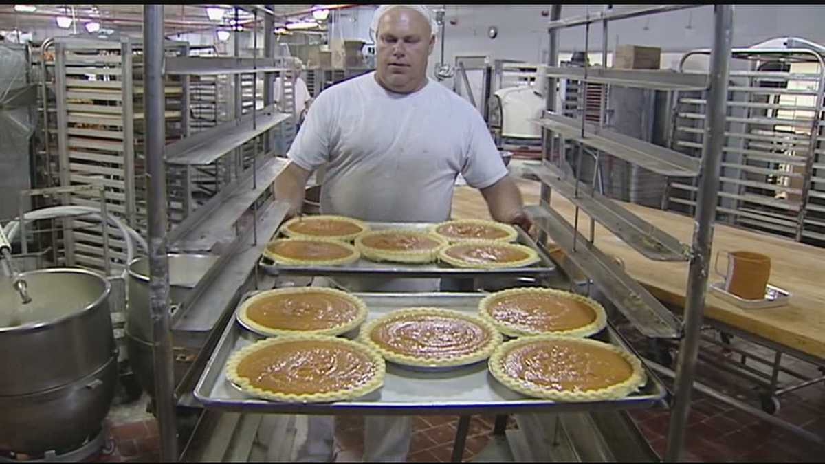 Pumpkin pie wars: Busken vs. Frisch's