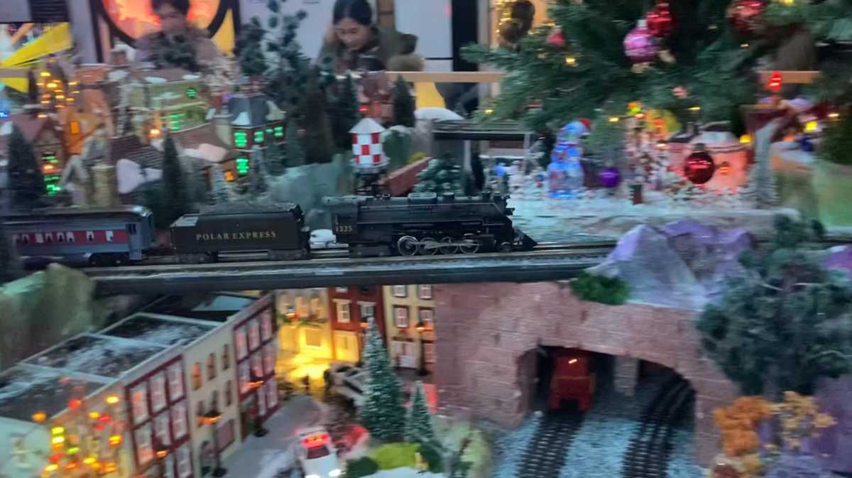 2024 holiday train garden on display in Ellicott City