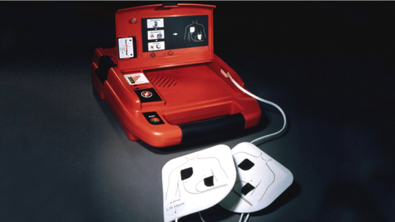 Pennsylvania senator calls for support of AED and CPR bills